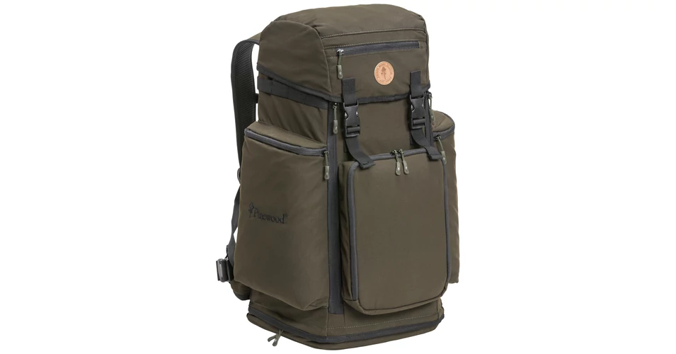 Pinewood Wildmark hátizsák székkel